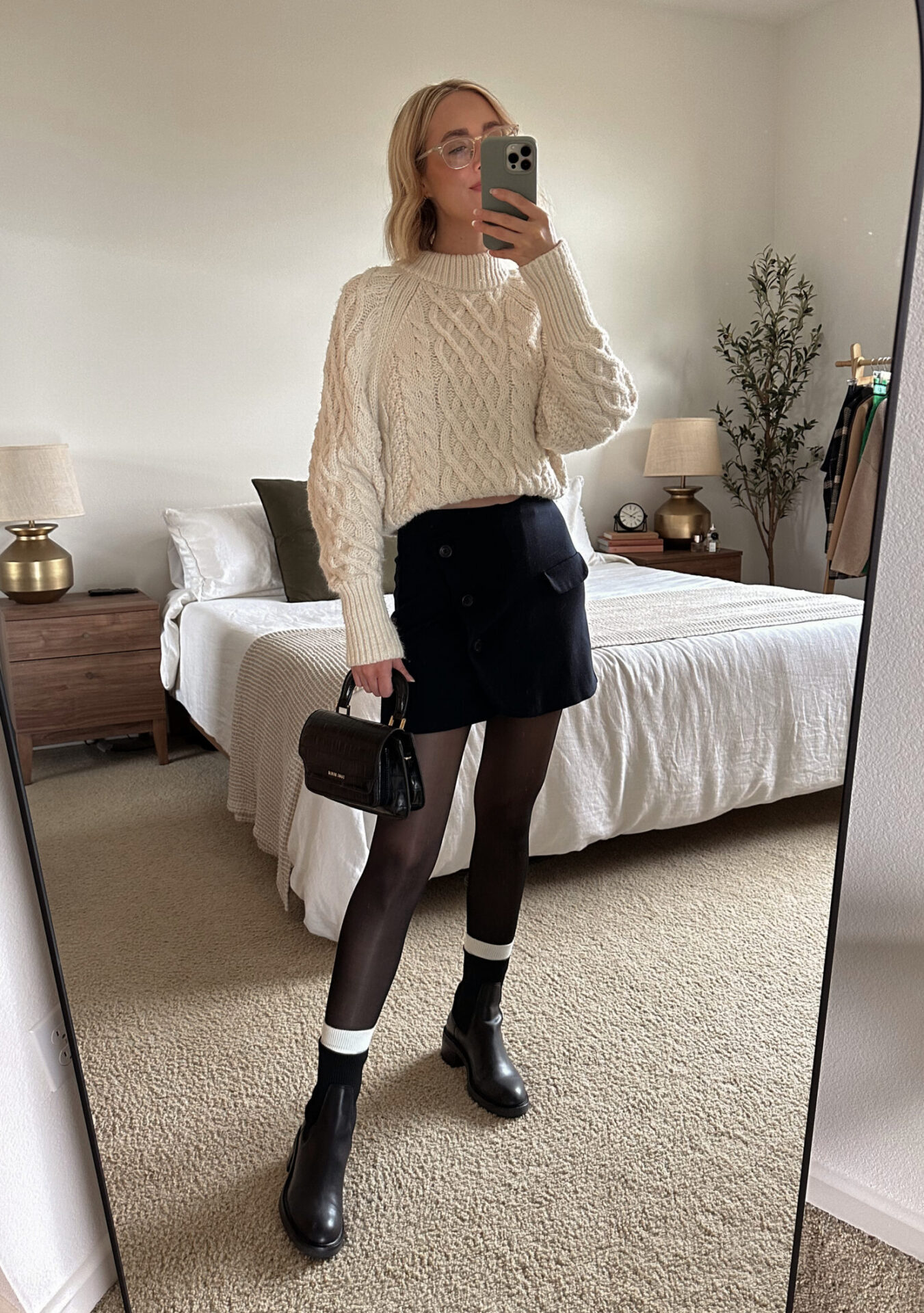 7 Ways to Style a Black Mini Skirt - Sheridan Gregory